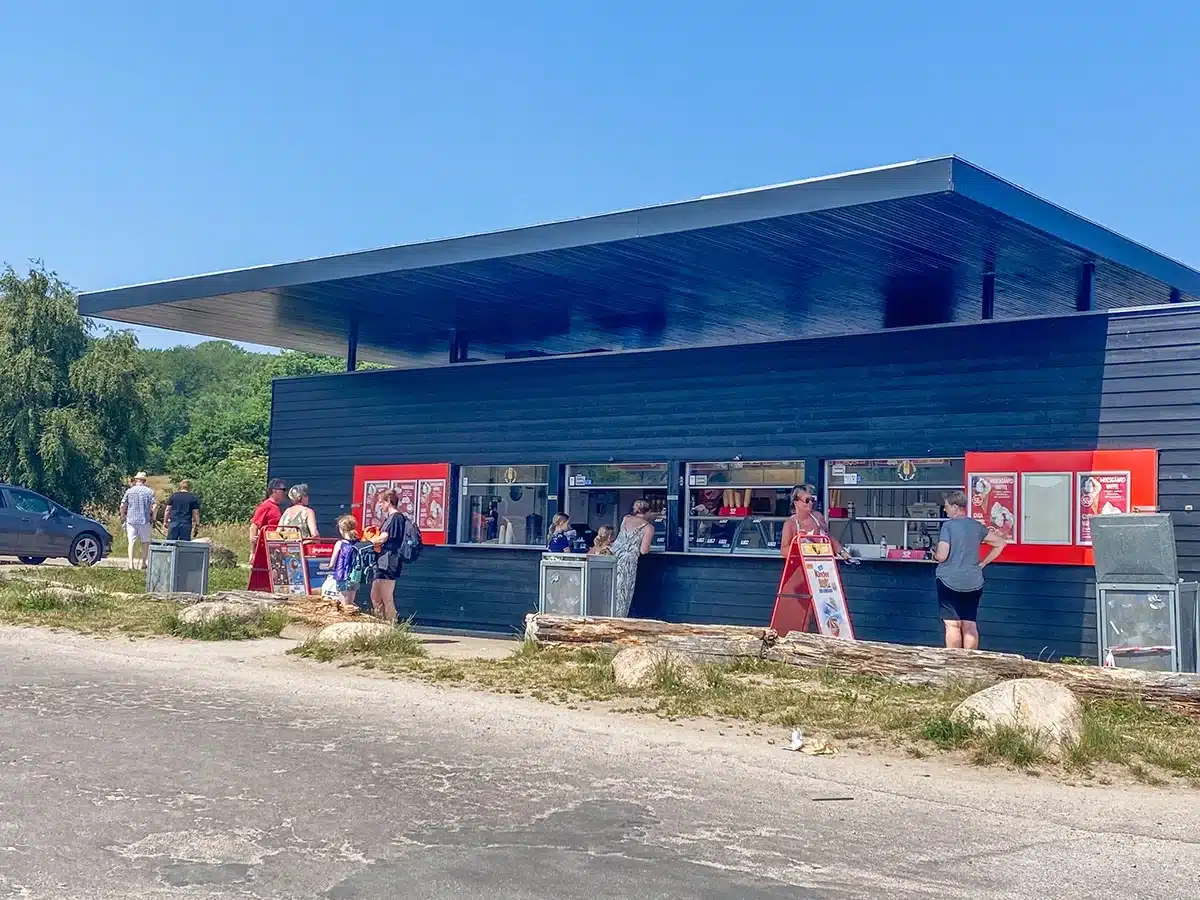 Moesgård Strand » En populær familievenlig strand i Århus