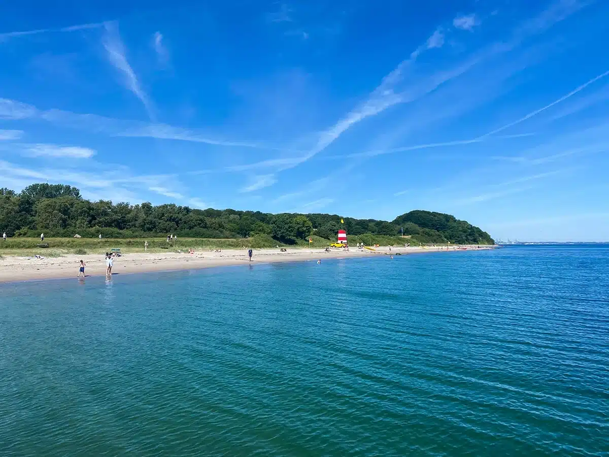 Moesgård Strand » En populær familievenlig strand i Århus